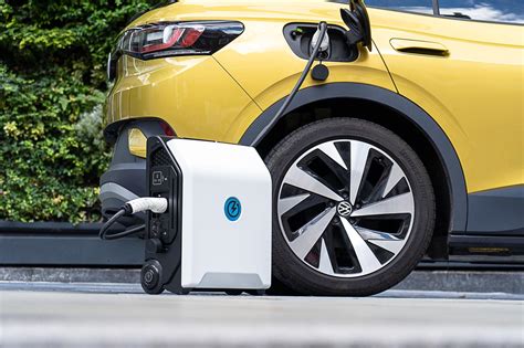 Electric Car Portable Powerbank - Volunteer Hub